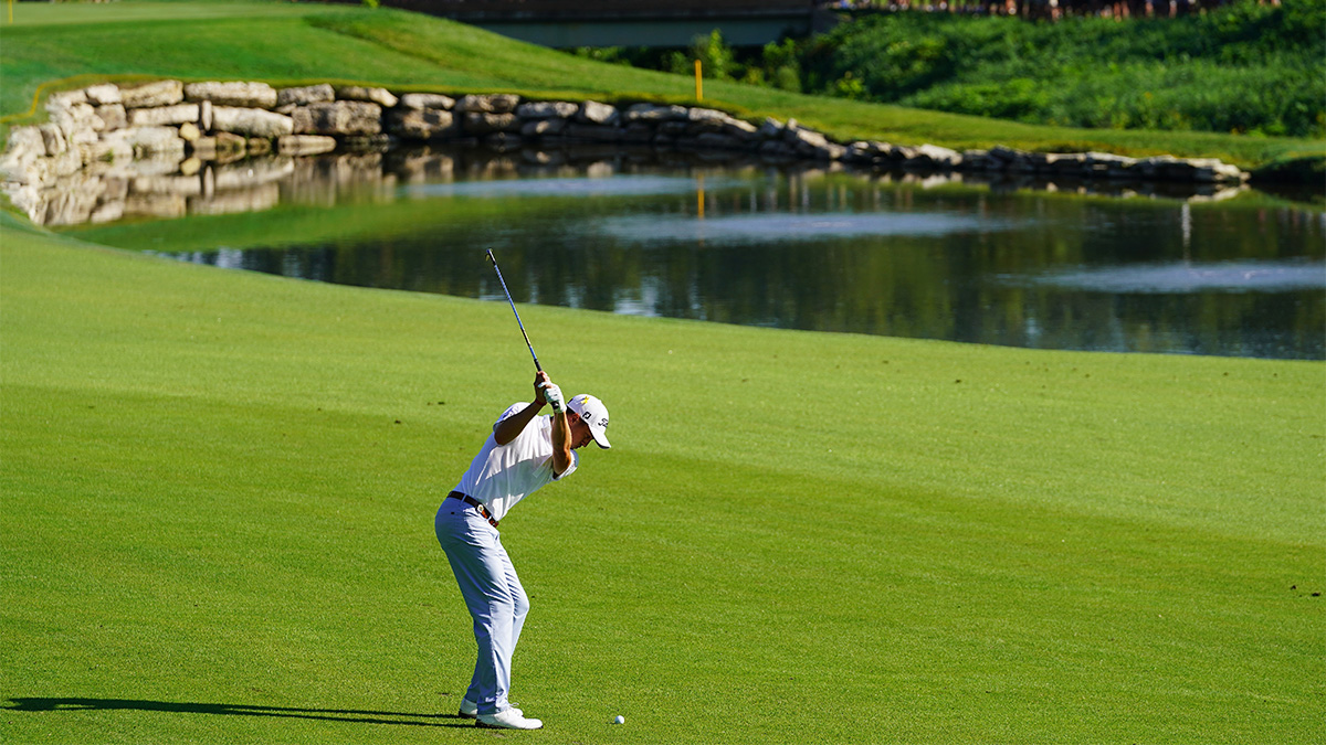 We staked out the drivable par-4 11th at Bellerive today. Here's how ...